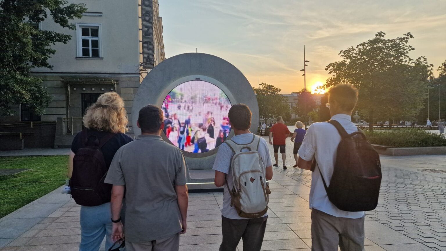 Video Window – the worlds first always-on video conferencing portal ...